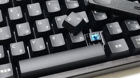 How To Remove Keycaps How To Take Off Your Keyboard S Keycaps Pro Game Guides
