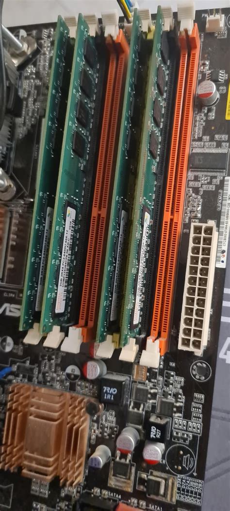 Mainboard With Three Ram Slots I Found R Pcmasterrace