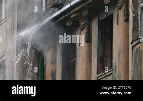 Structural Fire Stock Videos And Footage Hd And 4k Video Clips Alamy