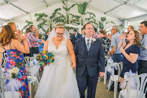 Engagement Story Danielle And Brandon Bridal Confidential