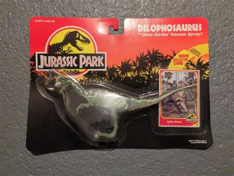 Kenner Jurassic Park Dilophosaurus W Dino Strike Venom Spray Limited