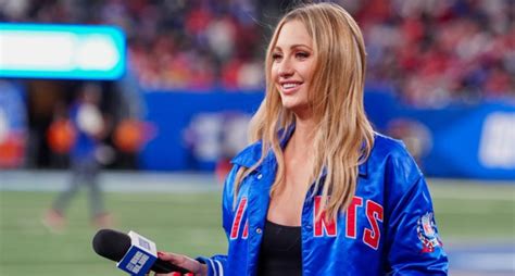 Ex Giants Host Madelyn Burke Joins Espn As ‘sportscenter Anchor