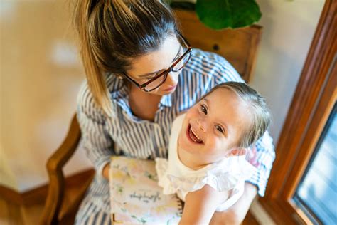 Meet Amanda Cunningham Canvasrebel Magazine