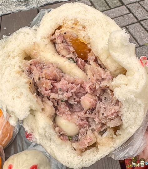 巨無霸肉包 越南包子bánh Bao 隱身在中華街觀光夜市，料實在超大顆肉包還包鵪鶉蛋 跟著尼力吃喝玩樂＆親子生活