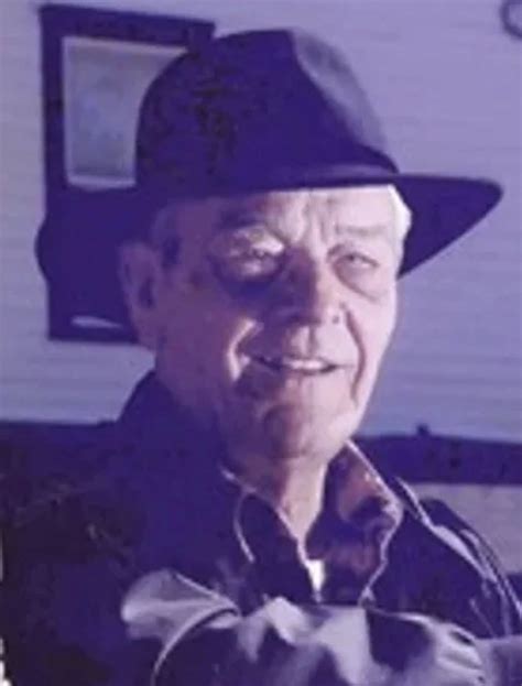 Ltcr Harry E Warnberg