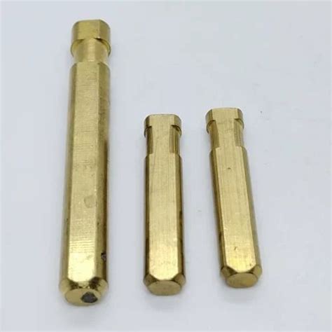 Square 3 Pin Brass Insert Set For Pipe Fitting Diameter 54 And 3mm