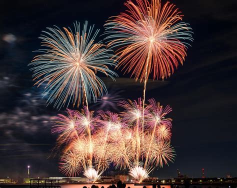 Vuurwerk Nacht Lucht Gratis Foto Op Pixabay