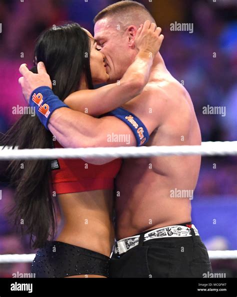 Nikki Bella E John Cena Se Beijando John Cena On Relationship With
