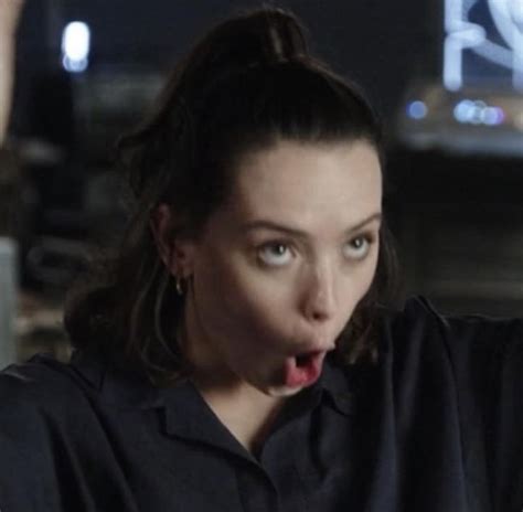 Daisy Sucking Scrolller