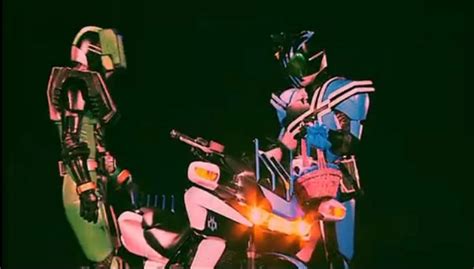 Kamen Rider Diend Formulario Completo