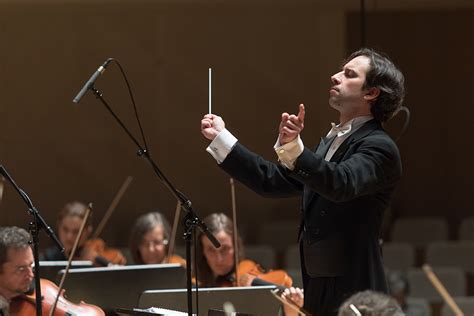 Simon Krečič Darja Stravs Tisu Photography