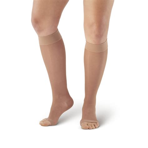 Ames Walker Aw Style 41 Sheer Support 15 20 Mmhg Moderate Compression