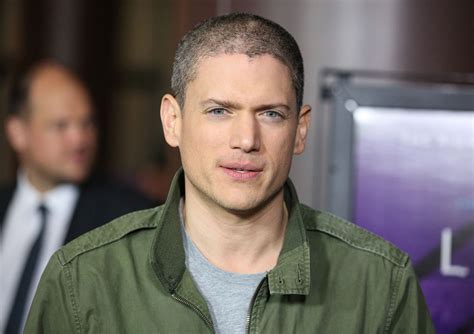 Who Is Wentworth Millers Partner Luke Macfarlane The Us Sun