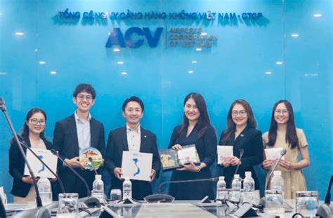 Airportscorporationofvietnam Acv Saa Routedevelopment Huong Hellen Vo