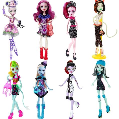 Monster High Dolls 13 Wishes Howleen