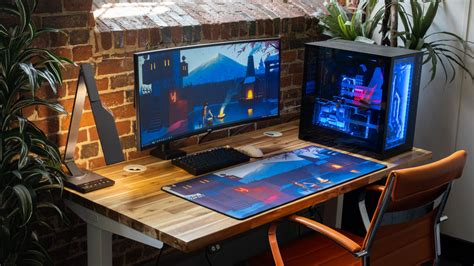 Willjum Willjums Paradise Bone Helmet Content Creator Collaboration Epic Desk