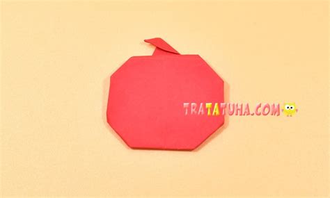 Origami Apple In 7 Easy Steps