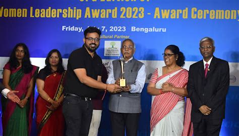 About Flexi Analyst Build Community Through Analyst 247