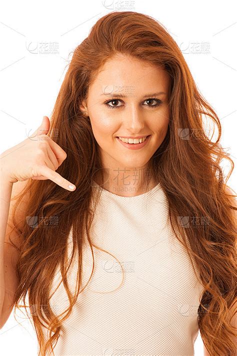 女商人做手势叫我手语，她的手孤立