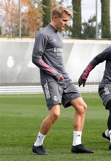 Global Boot Spotting Soccerbible