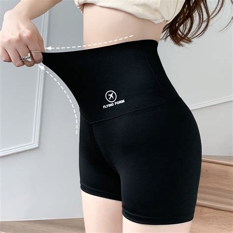 Finetoo Women Sports Yoga Shorts Thin Leggings Breathable Hip Lifting