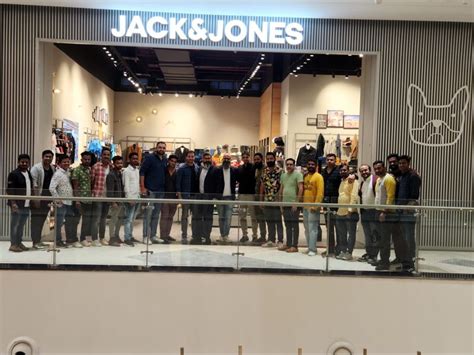 Bestseller India Gaurav Sachdeva