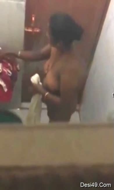 Desi Spy Bathing Thisvid Com