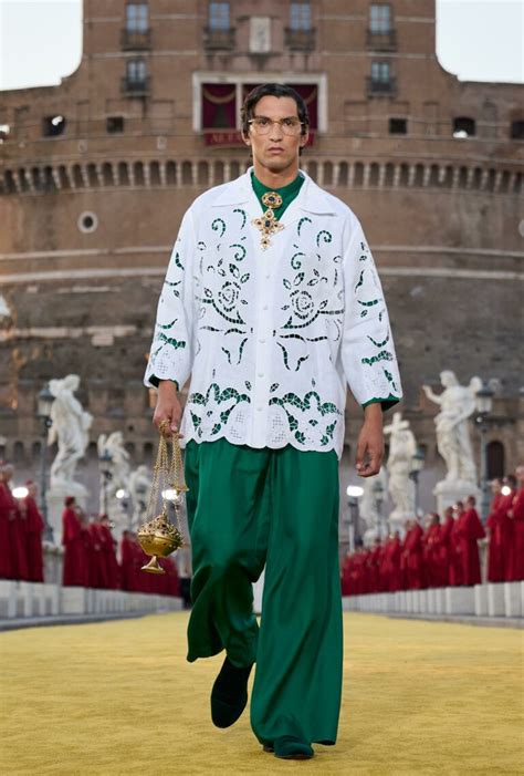 Dolce And Gabbana Alta Sartoria 2025 Roma Runway Magazine ® Official