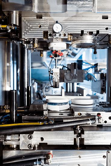 Sumitomo Demag Highlights Strong Maintenance Plastikmedia