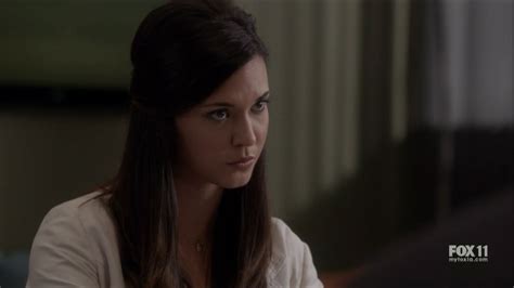 Odette Yustman Pictures