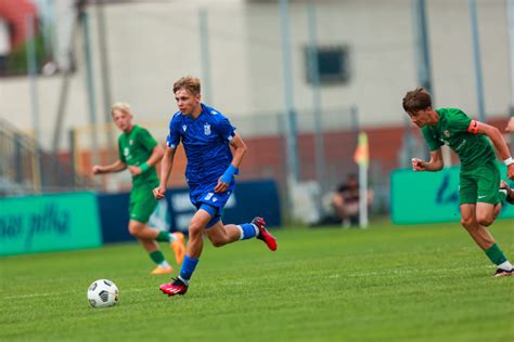 Alan Majewski Na Dłużej W Lechu