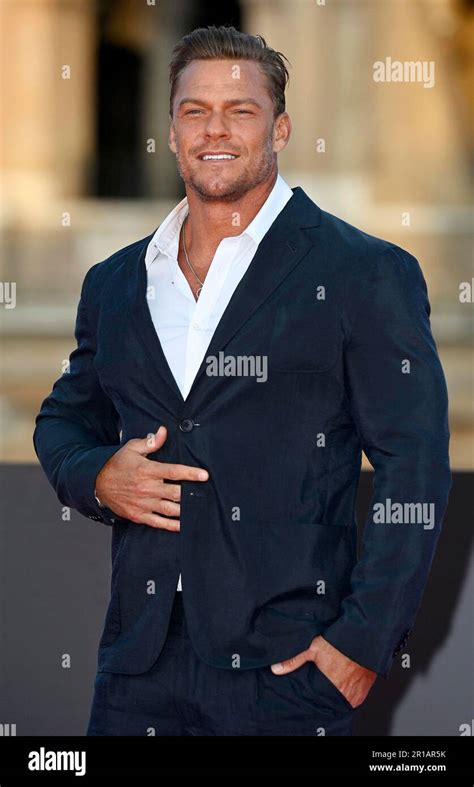 Alan Ritchson