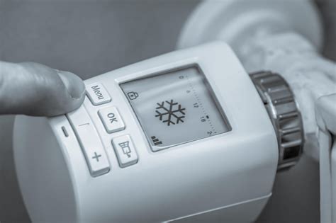 10000 Free Saving Energy And Energy Saving Images Pixabay