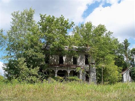 This Abandoned House On The Oregon Coast Has A Haunting History Artofit