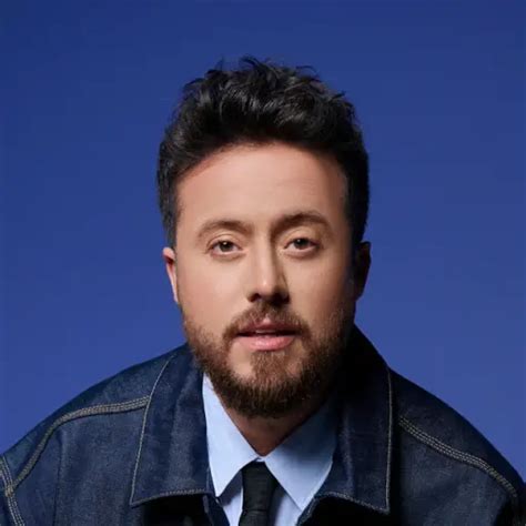 دانلود همه آهنگ های Aydin Kurtoglu همراه با پخش آنلاین ، متن و لینک