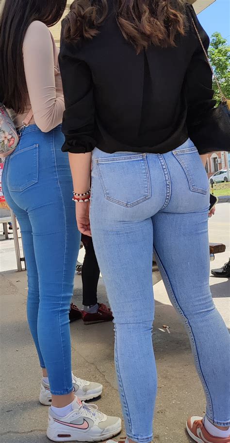 Two Girls Sexyy Jeans 🥵 Tight Jeans Forum