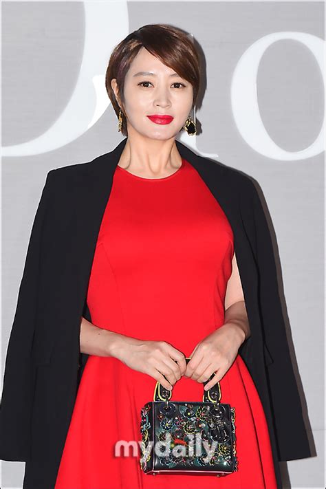 Md화보 이런 고급진 섹시를 봤나 김혜수 레드립의 정석