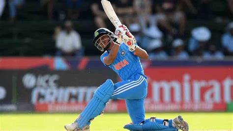 Sachin Dhas క్రికెట్ దిగ్గ‌జం పేరునే కాదు ఆట‌ను మ‌రిపిస్తున్న ముంబై కుర్రాడు Namasthe Telangana