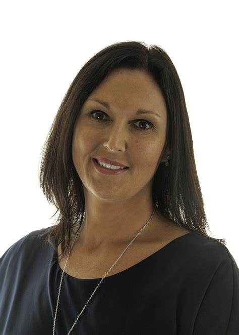 Maria Thomas Luker Tops And Shoots Careers