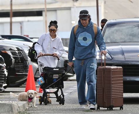 Vanessa Hudgens And Cole Tucker At Burbank Airport 01 08 2025 Hawtcelebs