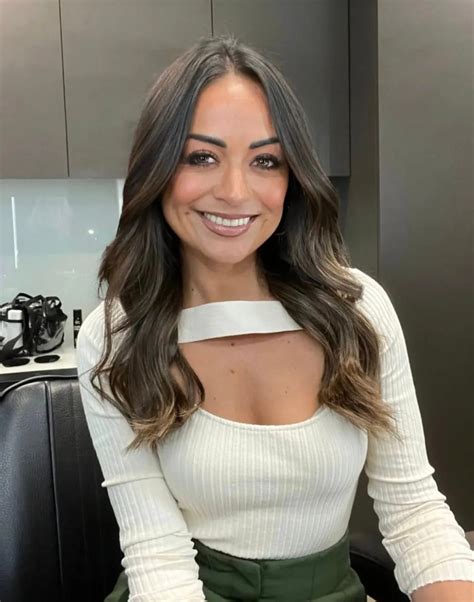 Jules Breach Close To Perfect R Uk Tv Girls