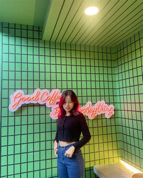 Ae Mon Tra Anna Ackerman • Instagram Photos And Videos