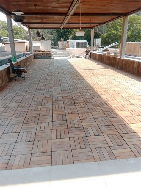 Ipe Deck Wood Tile Flooring At ₹ 320 Sq Ft वुडन डेक फ्लोरिंग In New