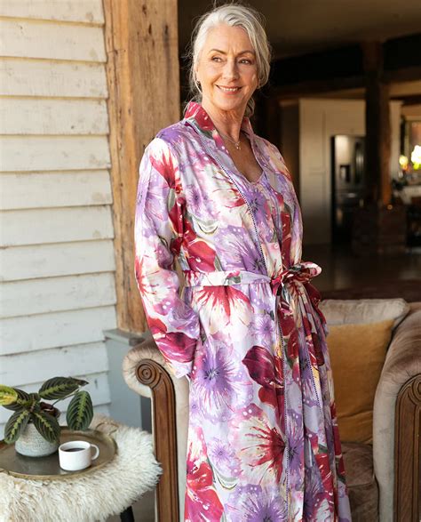 Nora Rose Maeve Lilac Floral Long Robe 1798 Cyberjammiesca