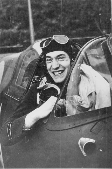 Spitfire Pilots And Aircraft Database P O Jean Henri Marie Offenberg Raf