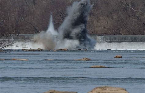 Kostenlose Bild Wasser Damm Explosion Bruch