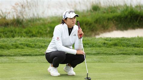 Rose Bowl Zhang Draws Astonishing Crowd Lpga Ladies Professional