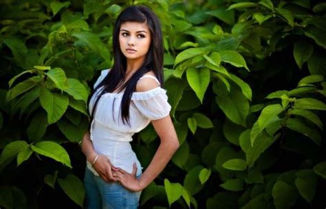 Candlelight Vigil For Maple Batalia Friday In Holland Park Vancouver Sun