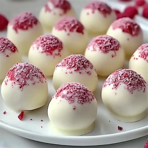 Easy White Chocolate Raspberry Truffles Recipe Yummy Flavors Recipes