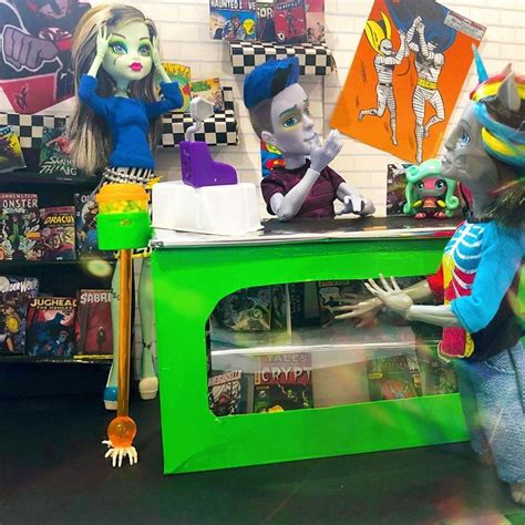 Monster High Neighthan Sloe Moe Frankie Monster High Monster Frankie